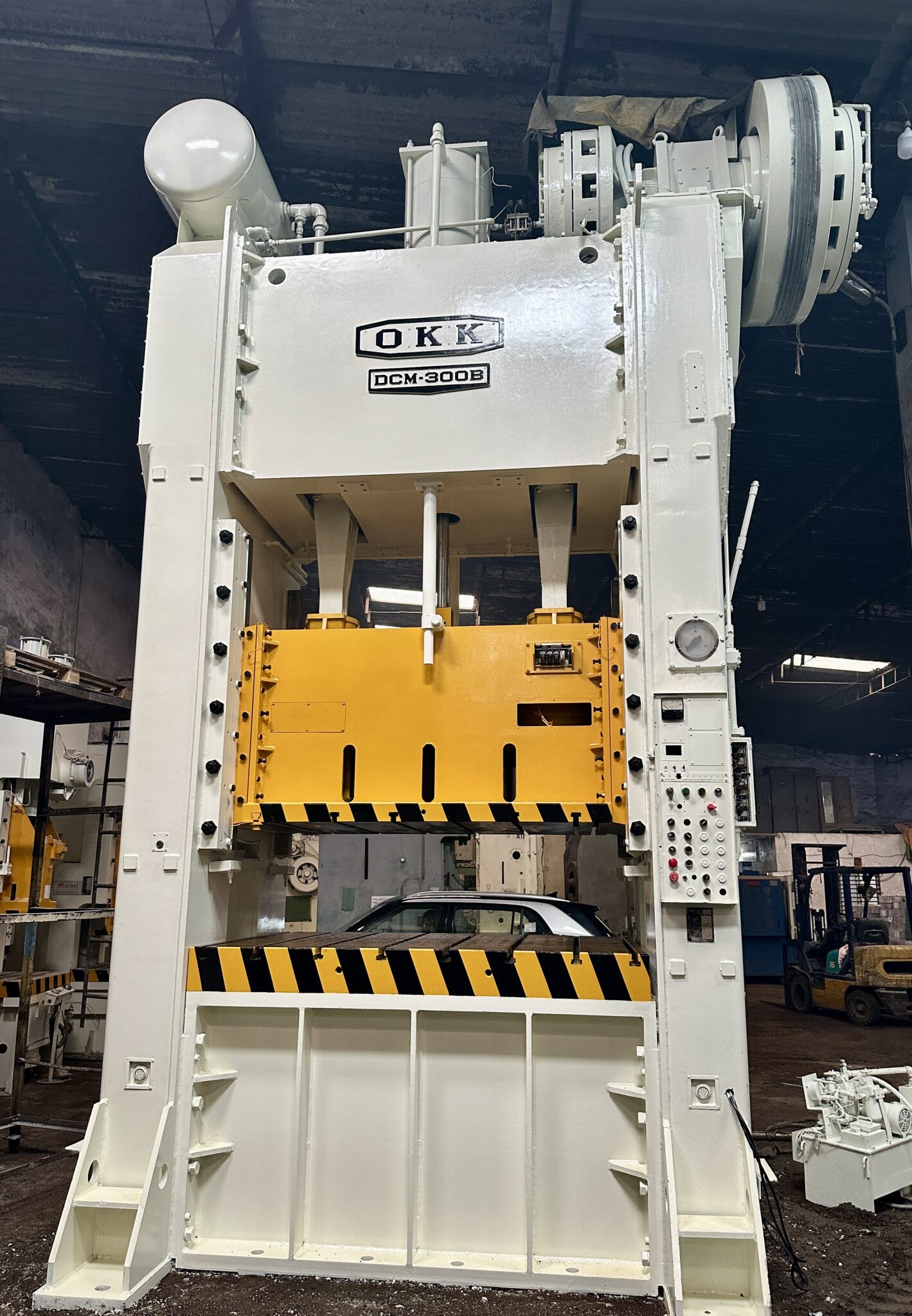 OKK JAPAN MODEL: DCM 300B - Marvel Machinery