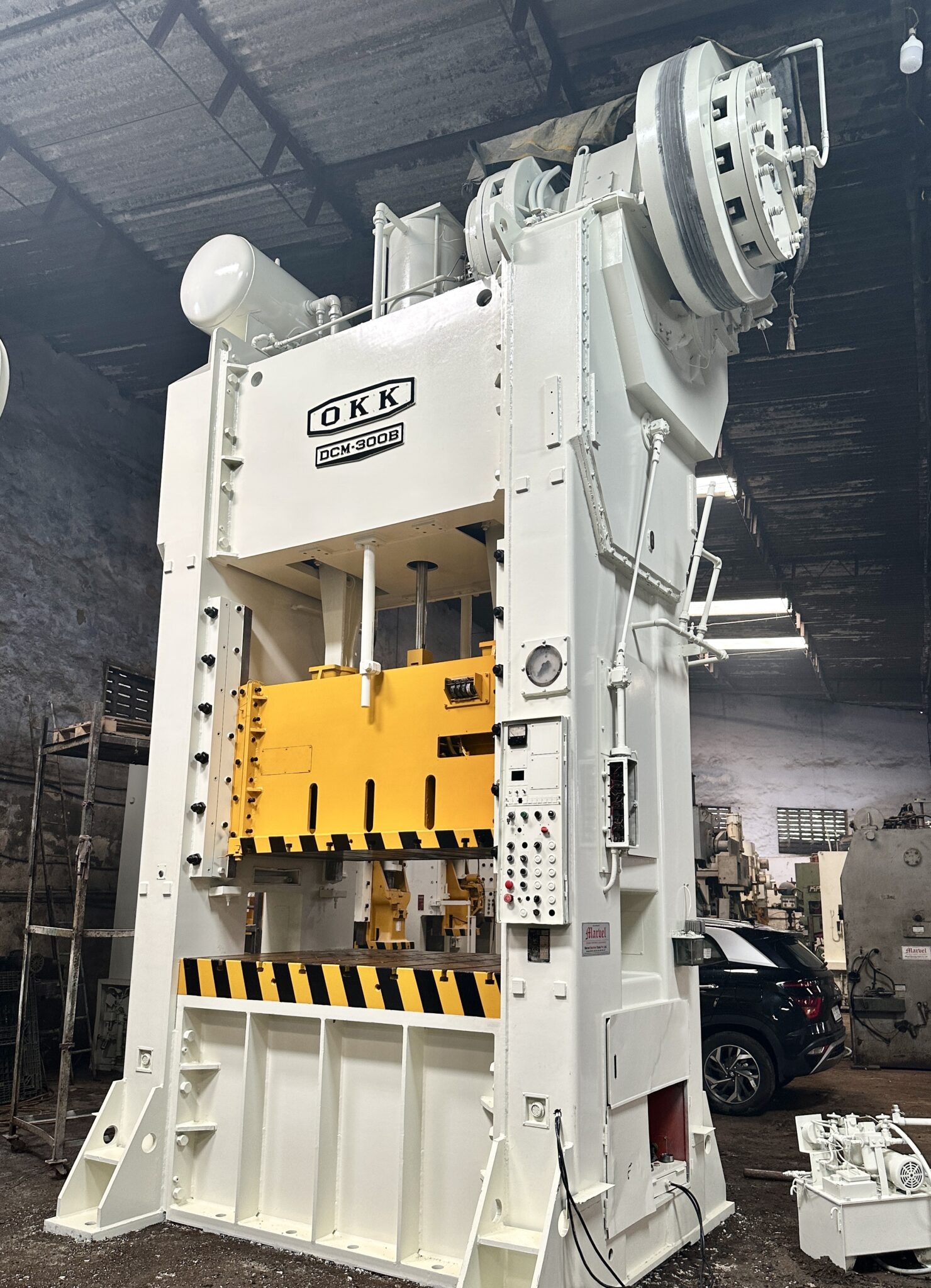 OKK JAPAN MODEL: DCM 300B - Marvel Machinery