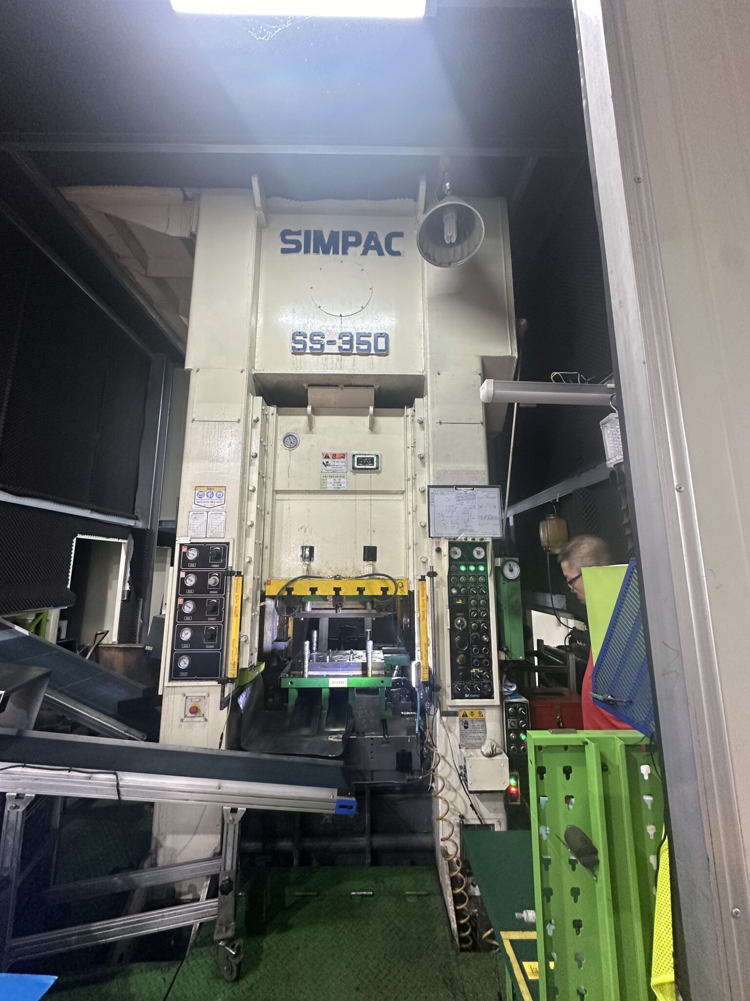 SIMPAC KOREA MODEL : MC2-8004 - Marvel Machinery